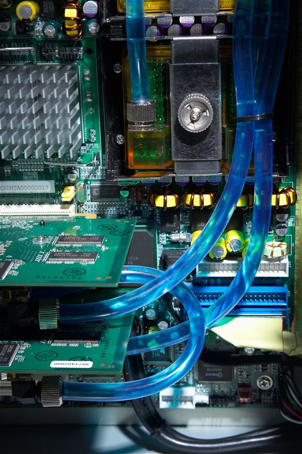 Alienware ALX Watercooling - PICTURES | Overclockers Forums