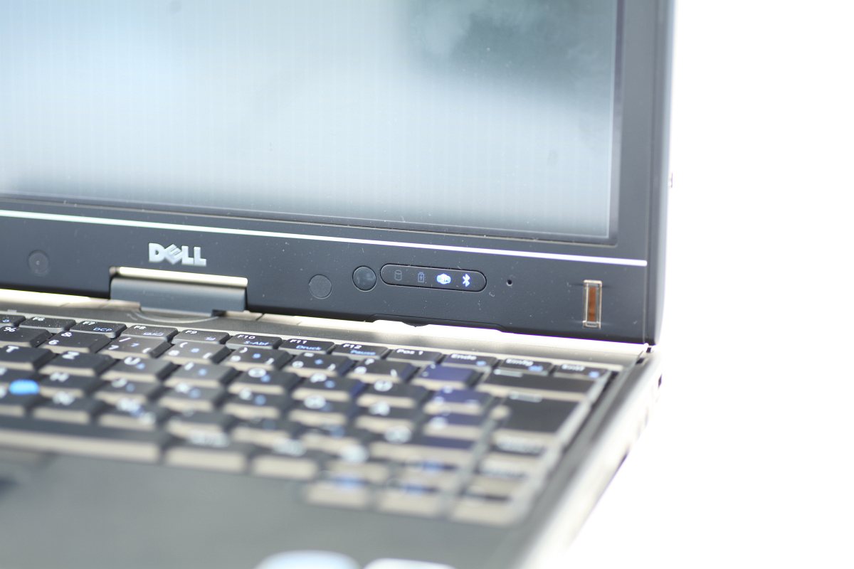 Test: Dell Latitude XT2 - 12-Zoll-Tablet-PC mit Multitouch - Golem.de