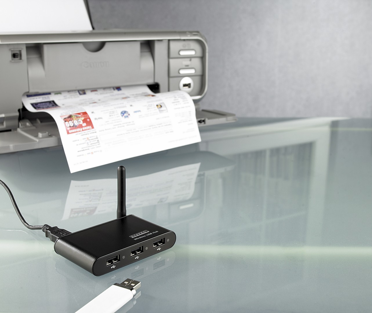 Wireless-USB - 4fach-Hub und Dongle bei Pearl - Golem.de