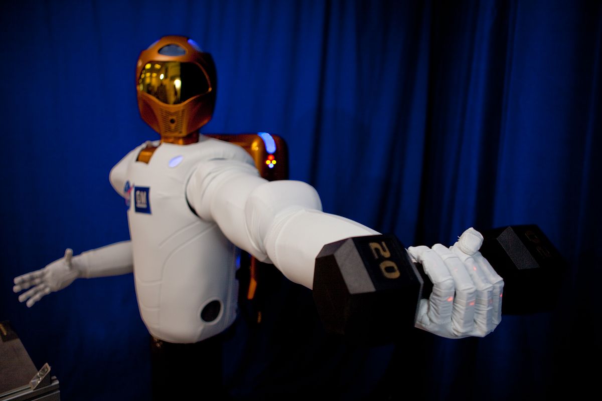 Robonaut 2: Roboter für die Fabrik und das Weltall - Golem.de
