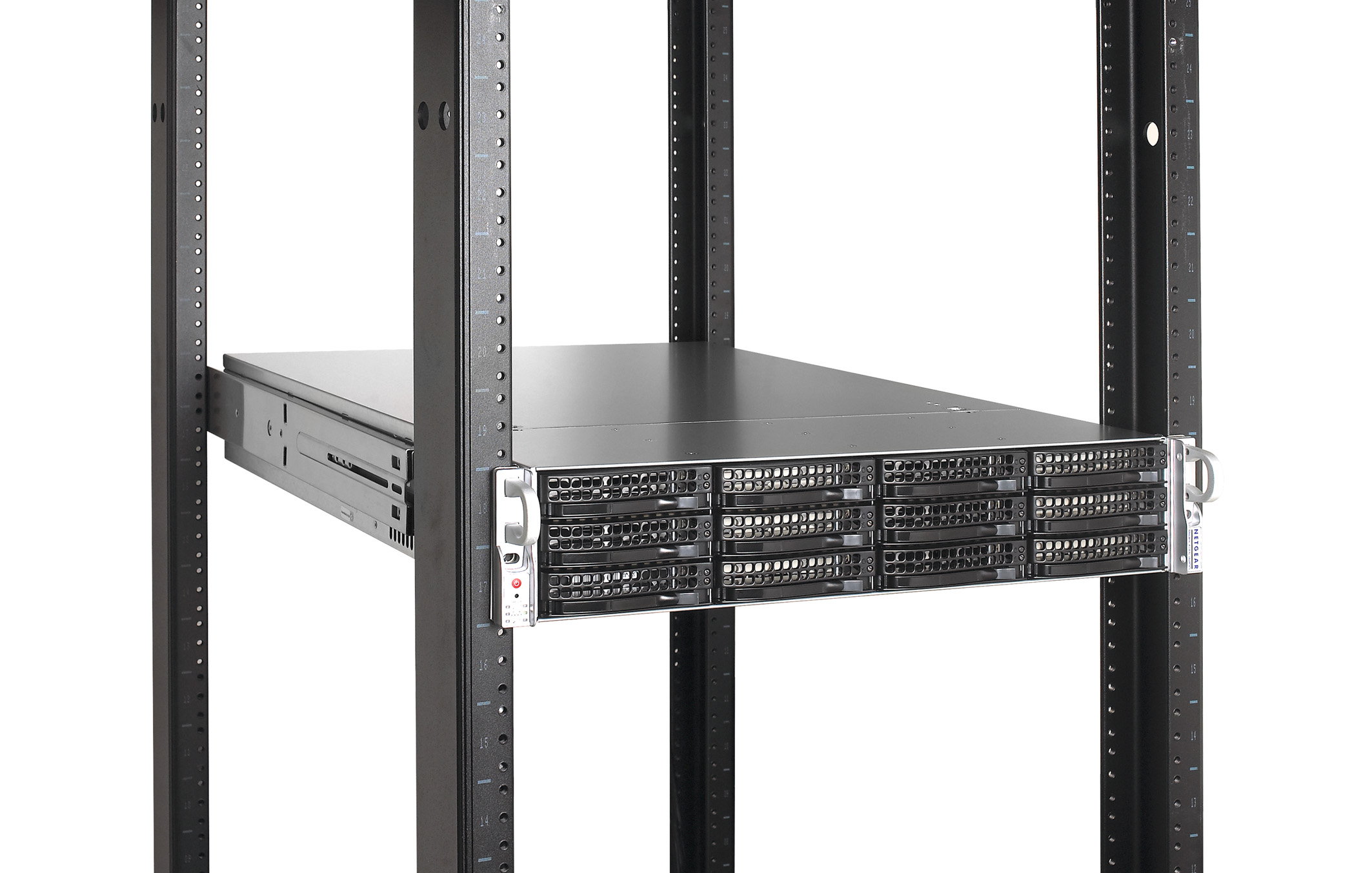 Netgear: ReadyNAS 4200 mit 24 TByte und 10 Gigabit Ethernet - Golem.de