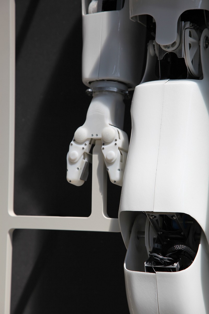 Myon: Roboter lernt in Einzelteilen - Golem.de