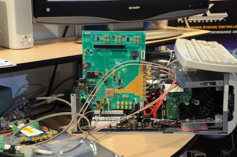 PLX: 100 Meter PCI Express 3.0 per Glasfaser - Golem.de