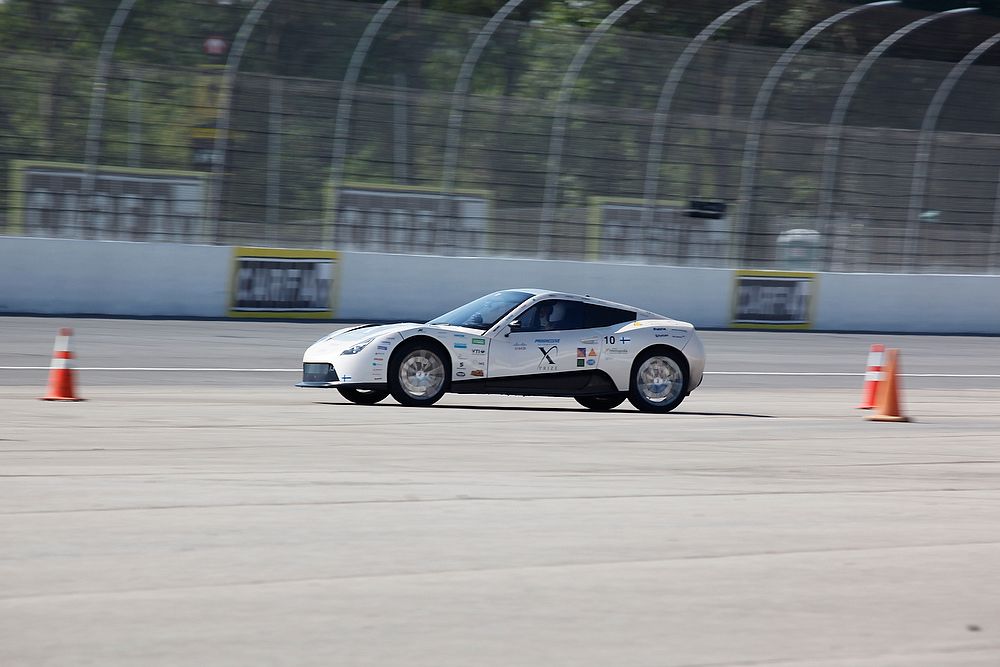 Automotive X Prize: Verbrennungsmotor schlägt Elektroautos - Golem.de