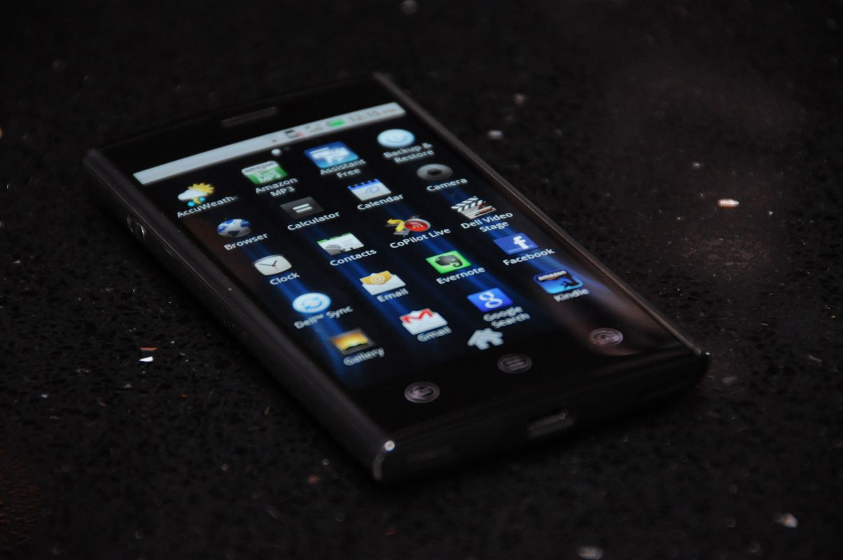 Dell Venue: Android-Smartphone mit 4,1-Zoll-Amoled-Touchscreen - Golem.de