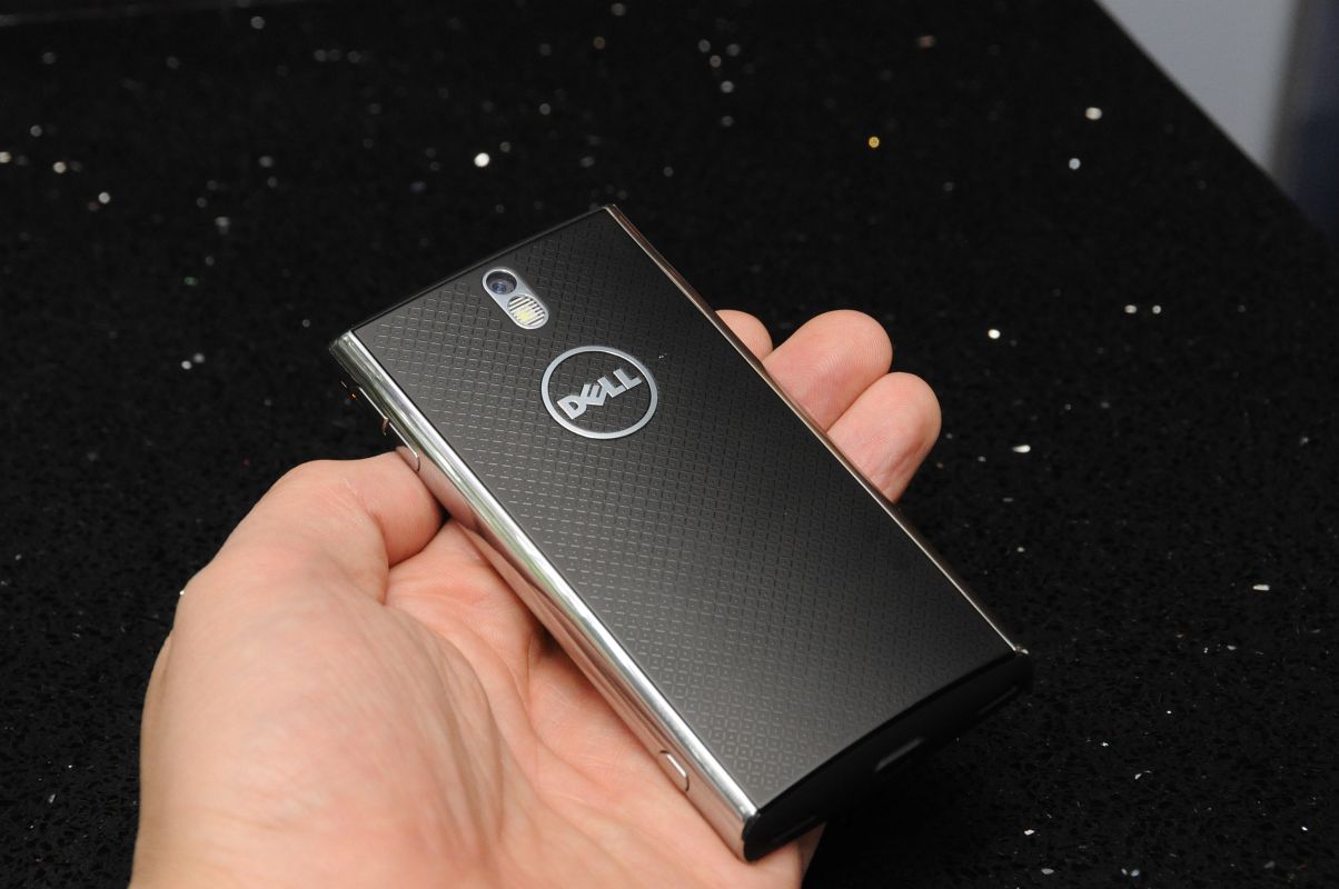 Dell Venue: Android-Smartphone mit 4,1-Zoll-Amoled-Touchscreen - Golem.de