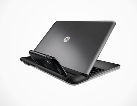 Motorola Atrix: Das Android-Smartphone mutiert zum Netbook - Golem.de