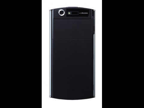 NEC Medias N-04C: 8,7 mm dünnes Android-Smartphone - Golem.de