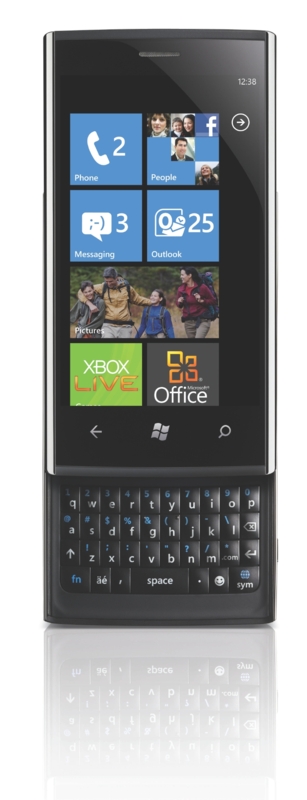 Dell Venue Pro: Windows-Phone-7-Smartphone mit ausziehbarer Tastatur ...