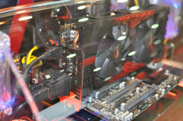 Dual-Grafikkarte: Mars 2 mit zwei GTX-580-GPUs und bis zu 525 Watt ...