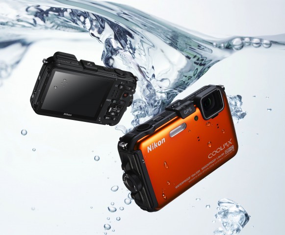 Coolpix AW100: Nikon steigt wieder ins Wasser - Golem.de