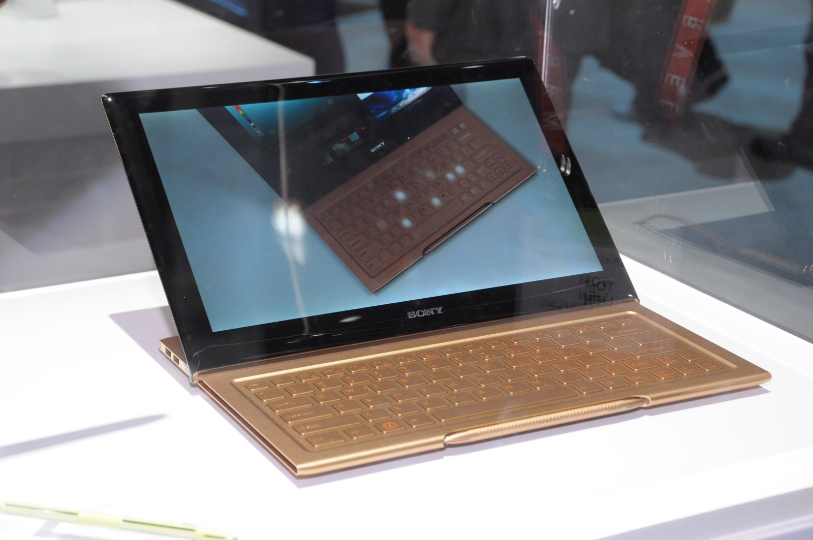 CES: Sony zeigt Hybrid-Notebook - Golem.de