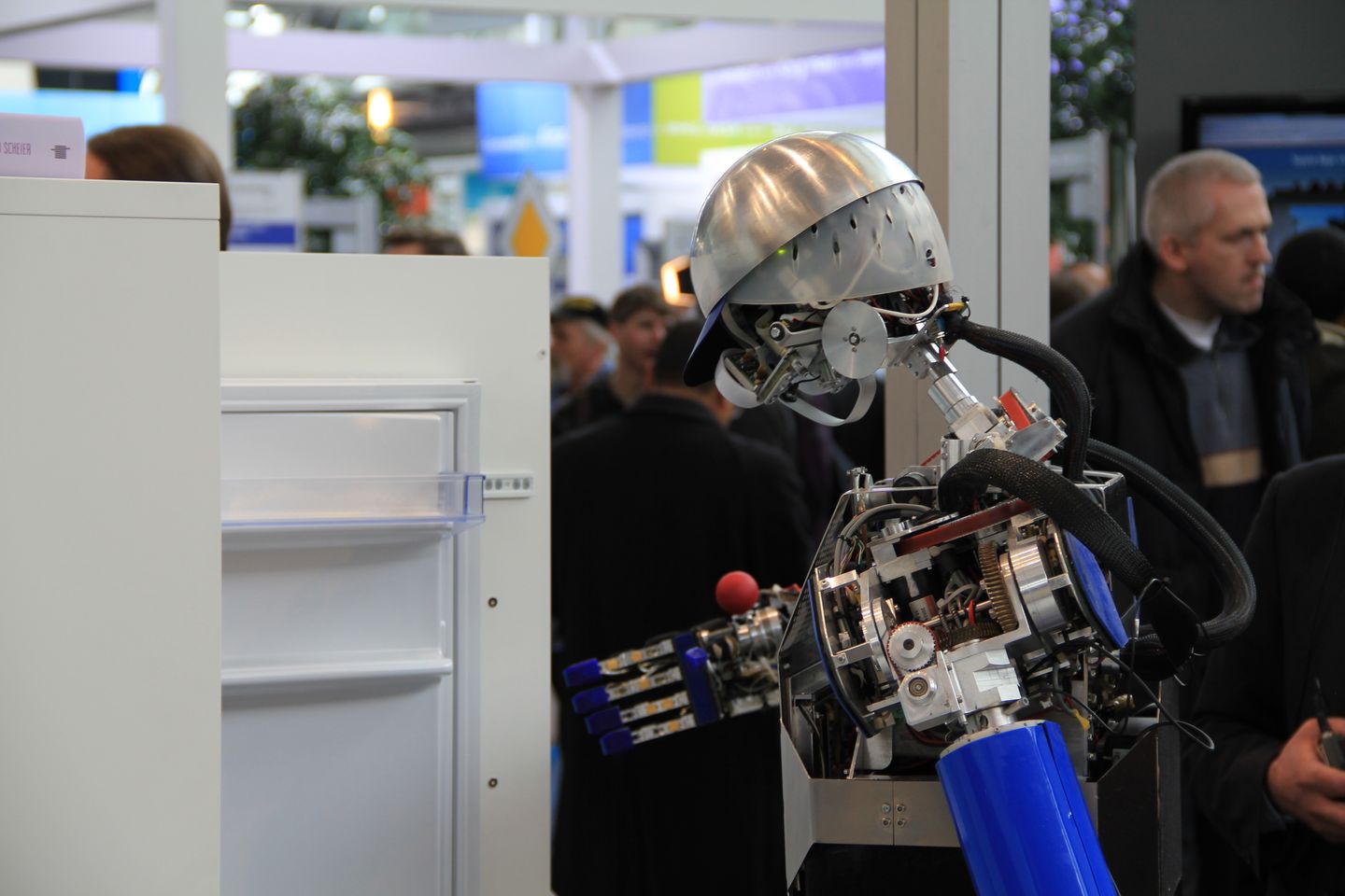 Haushaltsroboter: Armar hilft in der Küche - Golem.de