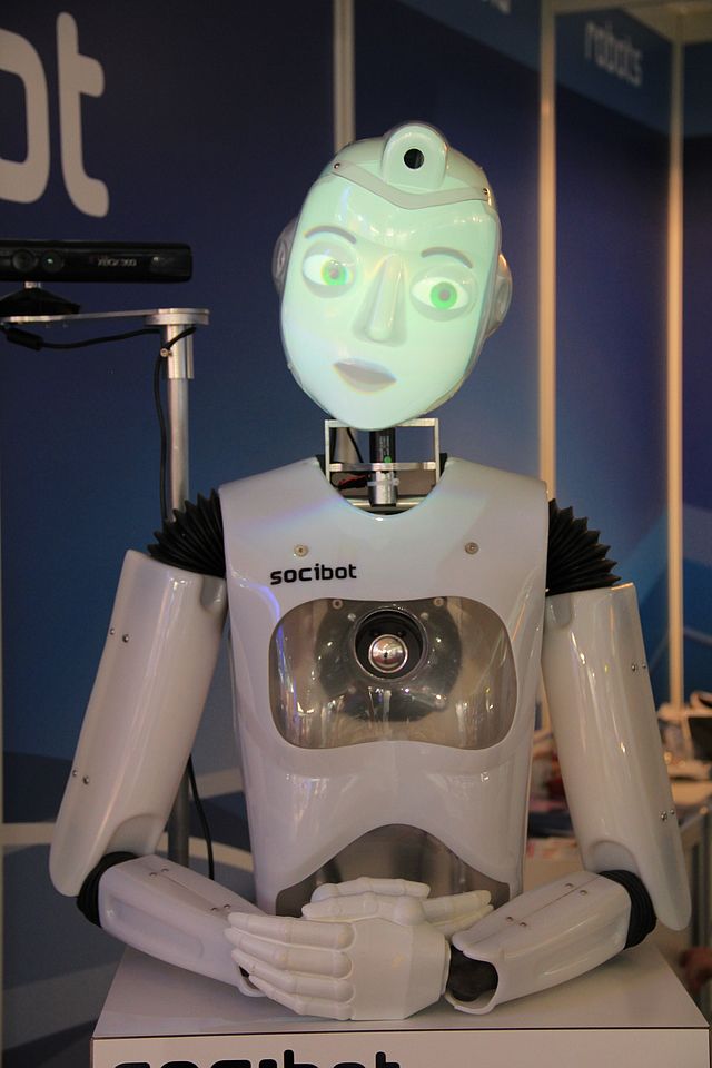 Engineered Arts: Socibot flirtet mit Cebit-Besuchern - Golem.de