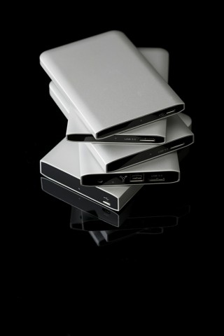 Freecom: Mini-Festplatte mit Thunderbolt-Anschluss und USB 3.0 - Golem.de