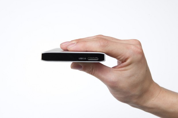 Freecom: Mini-Festplatte mit Thunderbolt-Anschluss und USB 3.0 - Golem.de