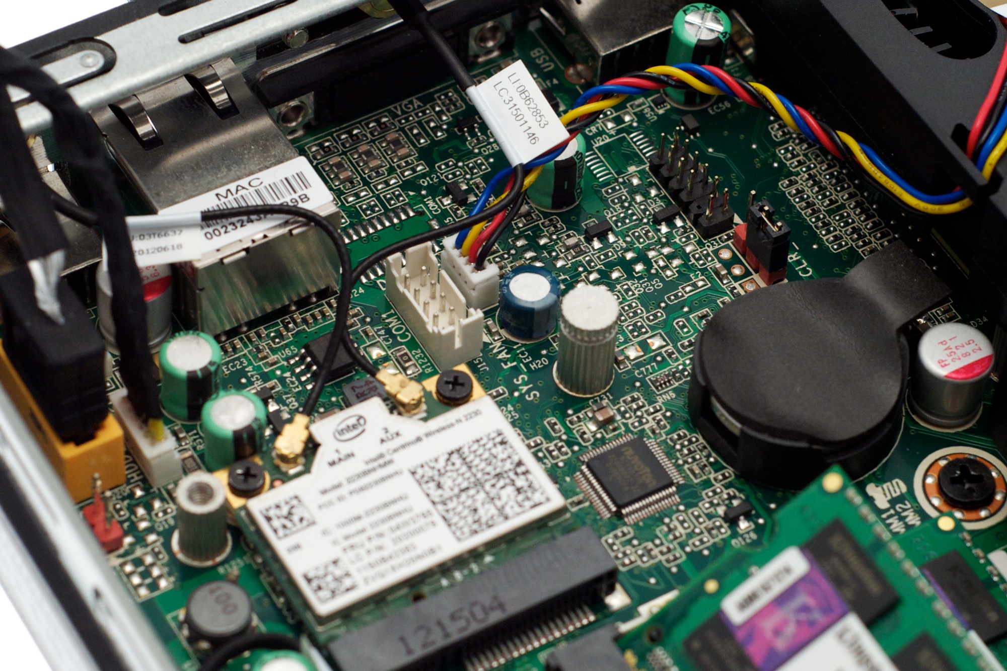 M72e Tiny im Test: Lenovos leiser Thinkcentre-Winzling - Golem.de