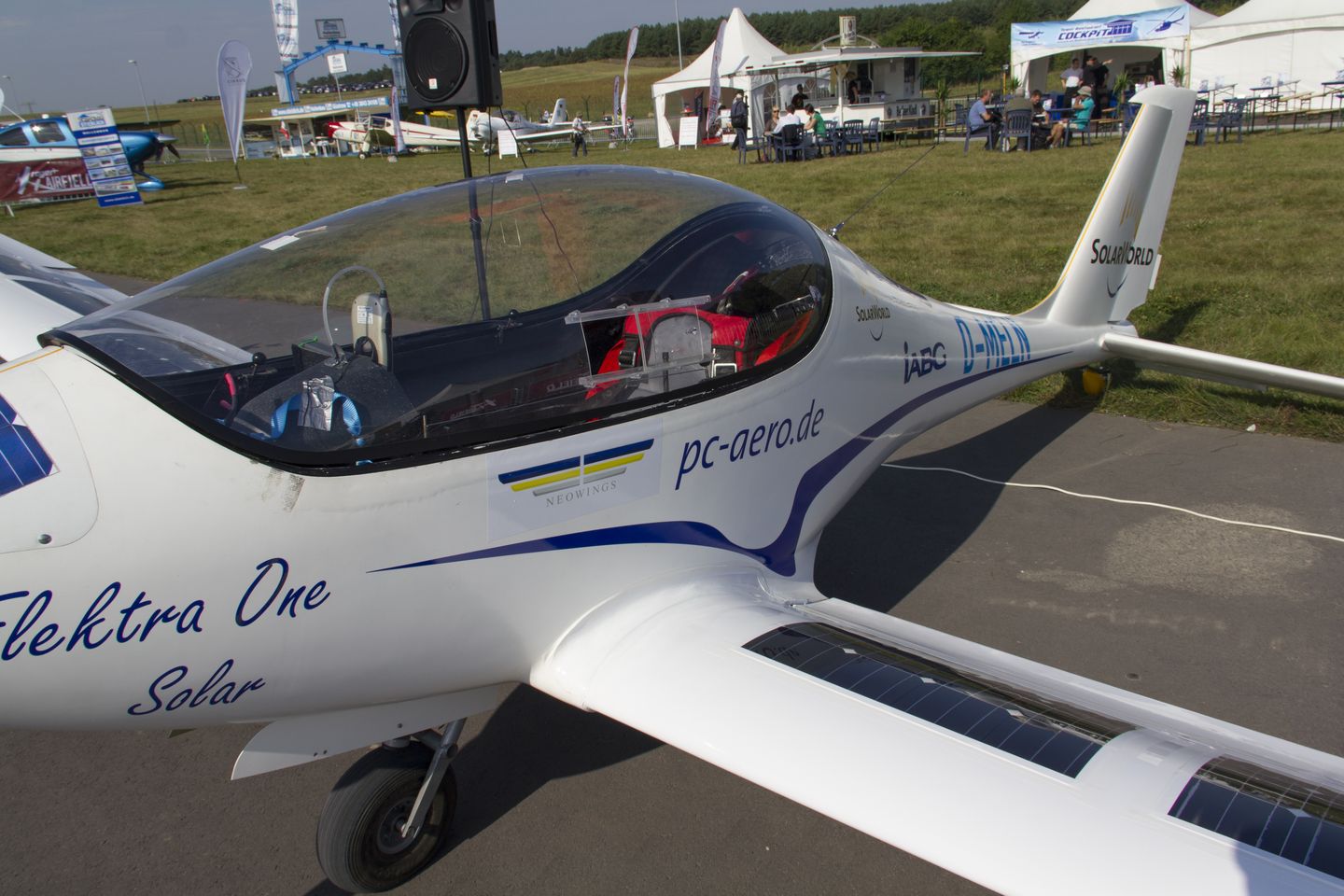 Elektra One Solar: Flugzeug mit Elektroantrieb soll tausend Kilometer ...