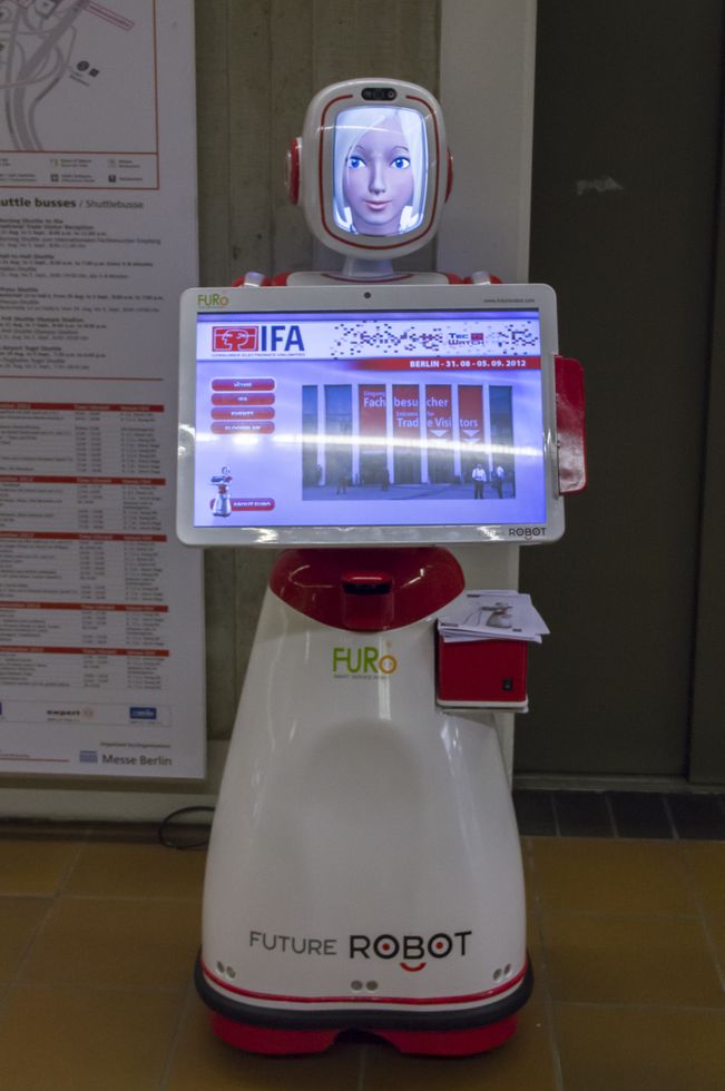 Roboter: Furo begrüßt Ifa-Besucher - Golem.de