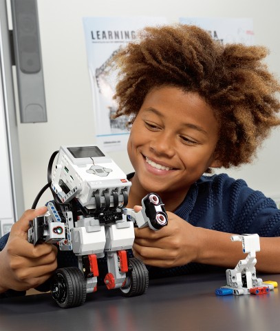 Lego Mindstorms EV3: Neue Roboterplattform von Lego - Golem.de