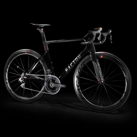 Factor Vis Vires: Rennrad mit Sensortechnik im Rahmen - Golem.de
