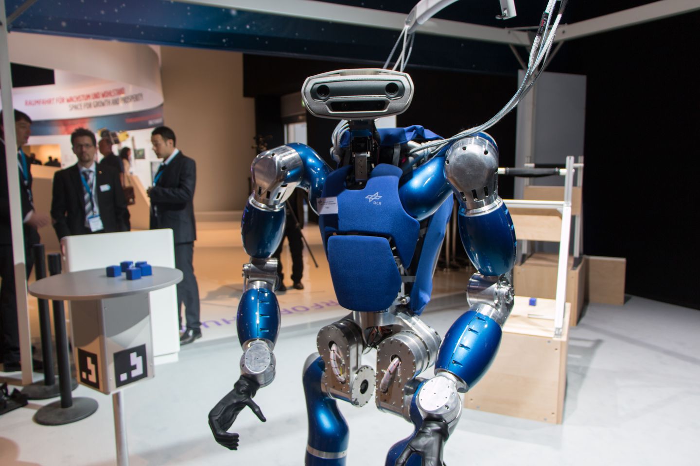 Roboter: Toro wippt für die Raumfahrt - Golem.de