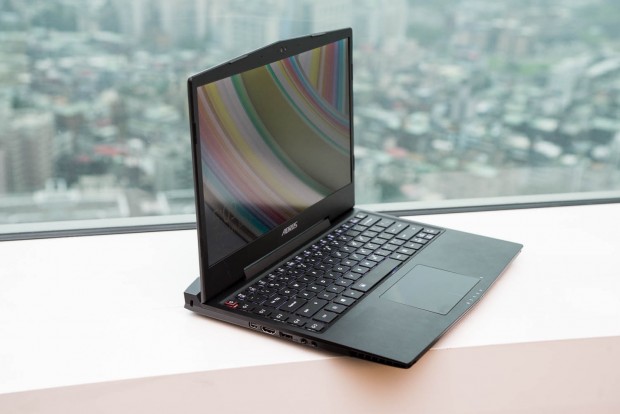 Aorus X3 Plus: 14-Zoll-Gaming-Notebook mit GTX 870M bei unter 2 ...