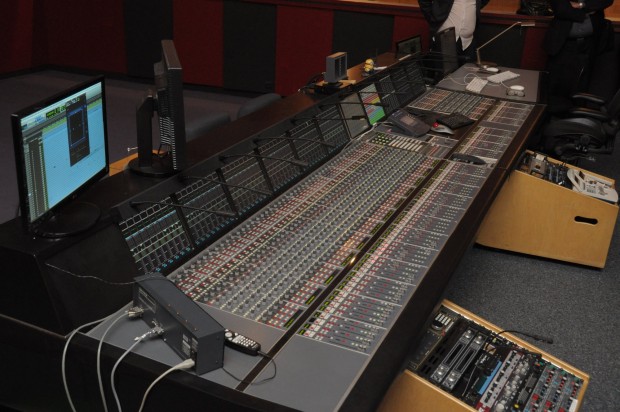 Dolby Atmos Probe gehört: Klang aus der Decke kommt fürs Heimkino ...