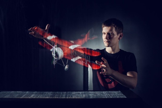 Volumendisplay: Forscher lassen 3D-Bilder im Raum schweben - Golem.de