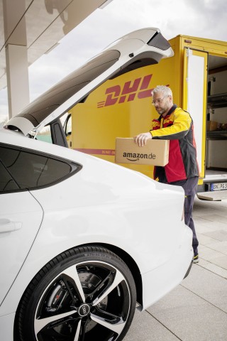 Onlinehandel: DHL und Amazon starten Zustellung in den Kofferraum ...