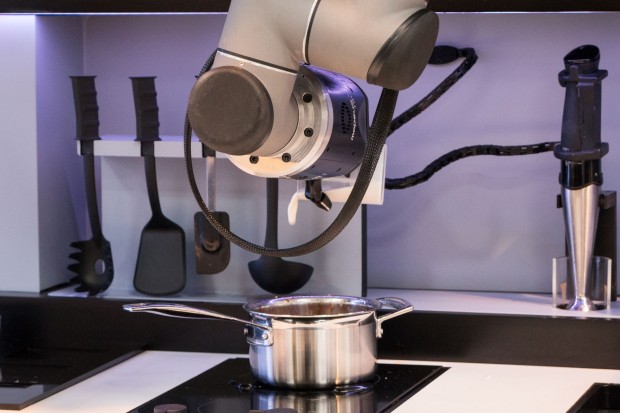 Moley Robotics: Heute kocht der Roboter - Golem.de