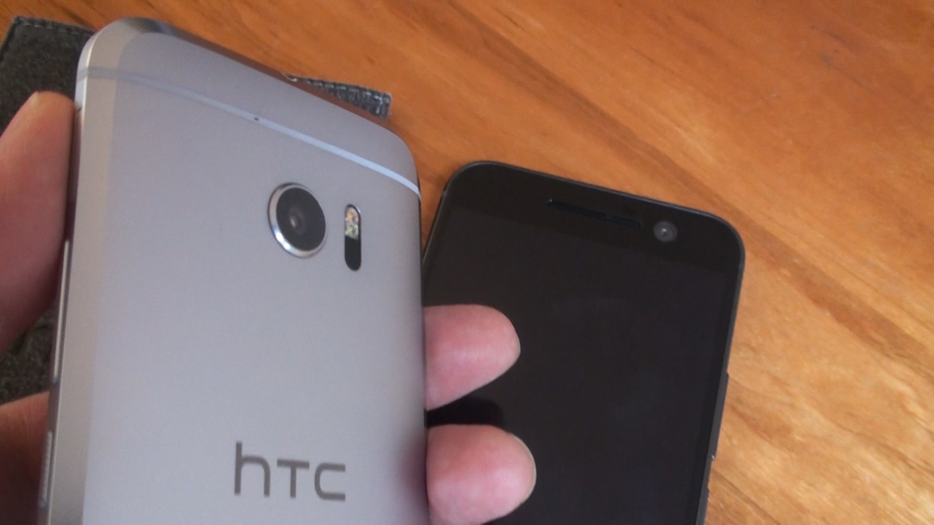 HTC 10 im Hands on: HTCs neues Topmodell erhält wieder eine Ultrapixel ...