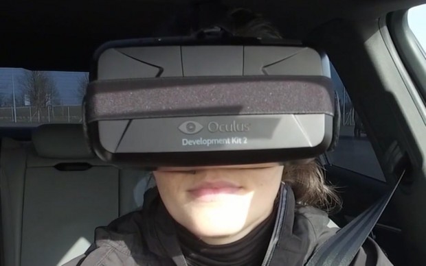 Audi-Entwicklung: Mit der VR-Brille ein richtiges Auto fahren - Golem.de