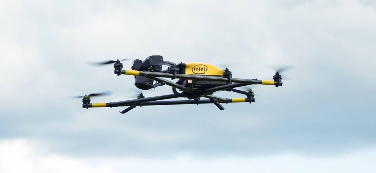 Falcon 8+: Intels Multicopter transportiert 0,8 Kilogramm Nutzlast ...