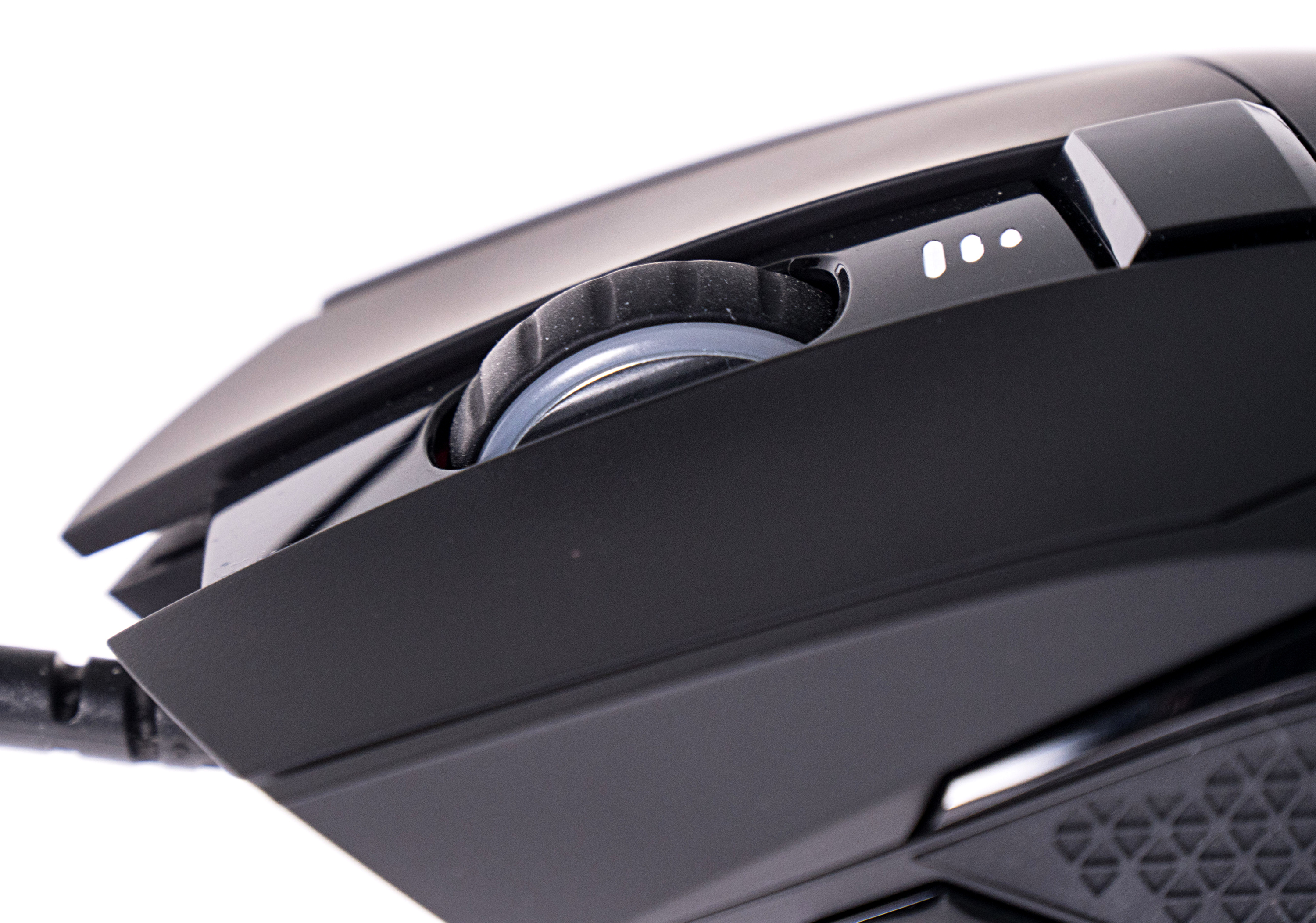 Siege M04 im Test: Creatives erste Sound-Blaster-Maus überzeugt - Golem.de