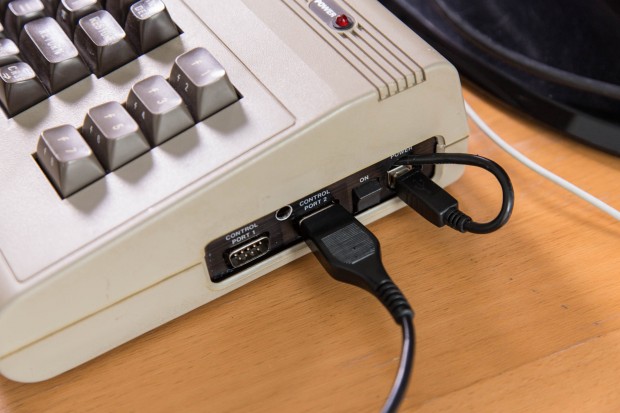 C64-Umbau mit dem Raspberry Pi: Die Wiedergeburt der Heimcomputer ...