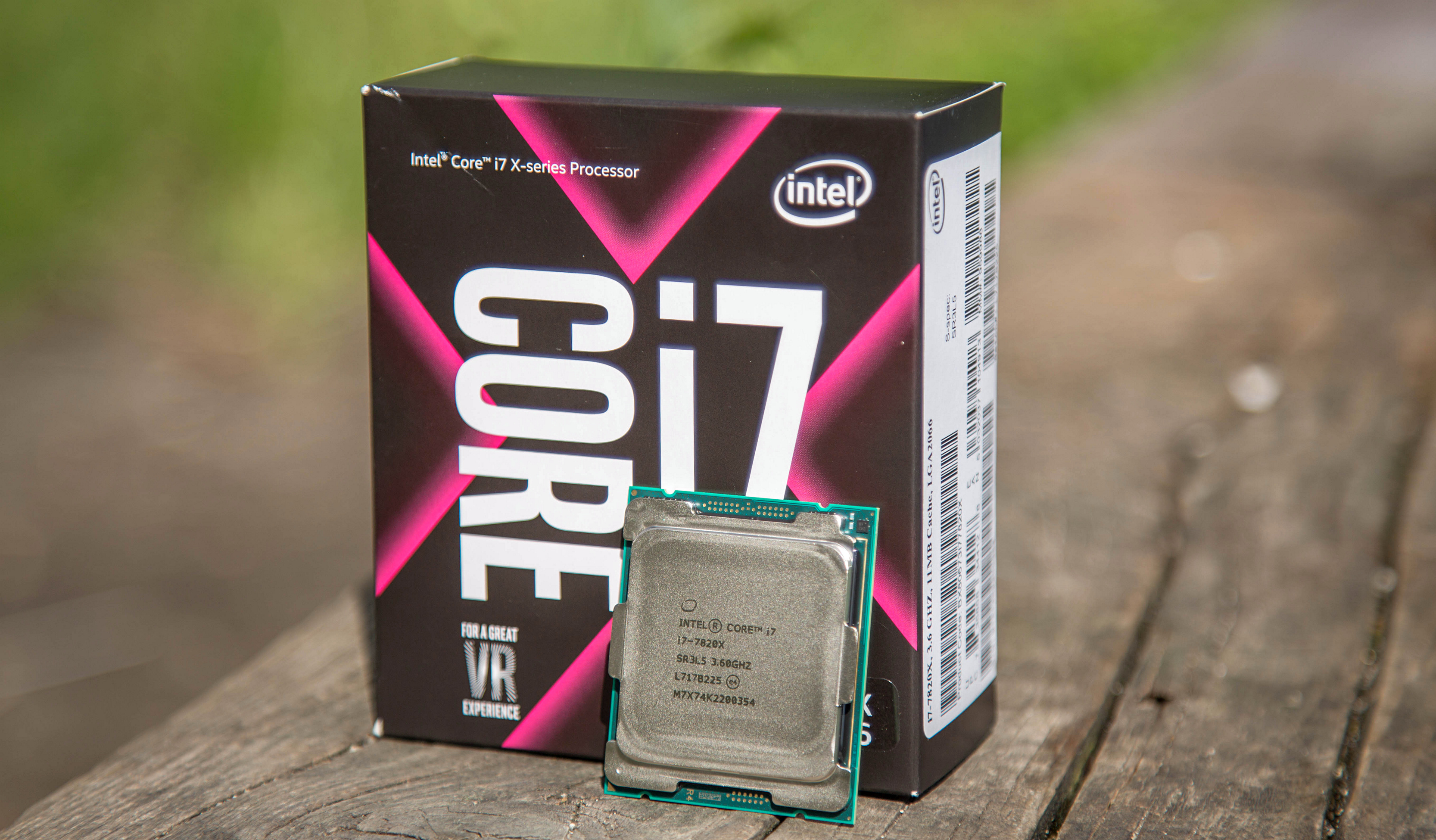 Core i7-7820X und Core i7-7800X im Test: Intels 8C- und 6C-Konter ...