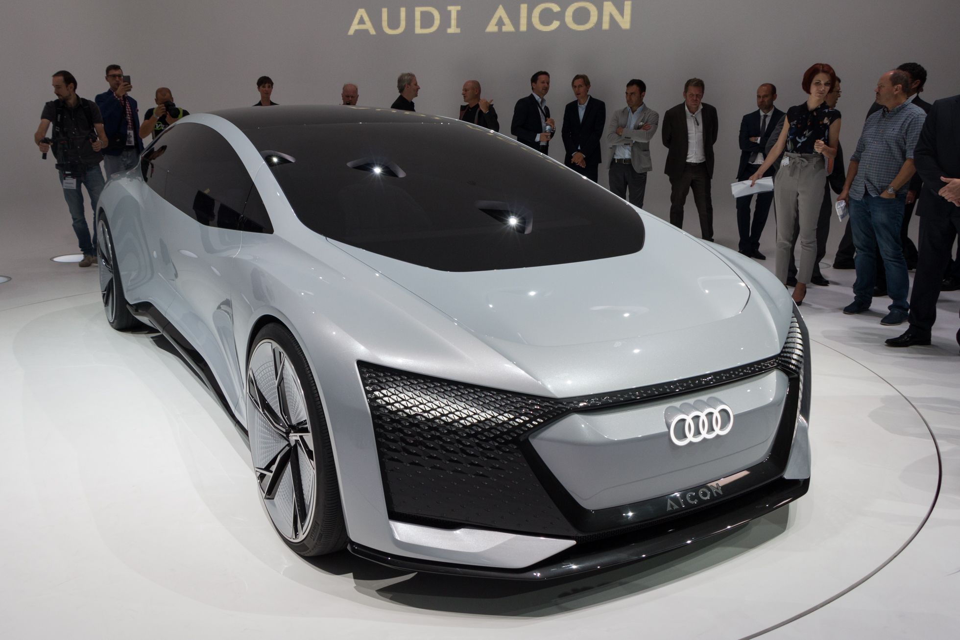 Autonomes Fahren: Audi stellt Konzepte für das fahrerlose Auto vor ...