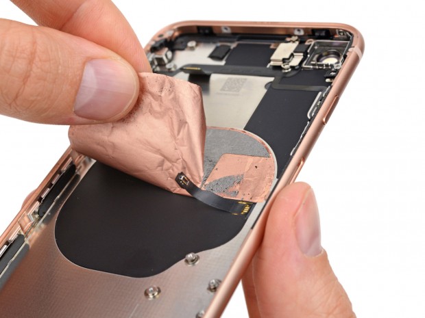 Teardown: Glasrückseite des iPhone 8 kann zum Problem werden - Golem.de