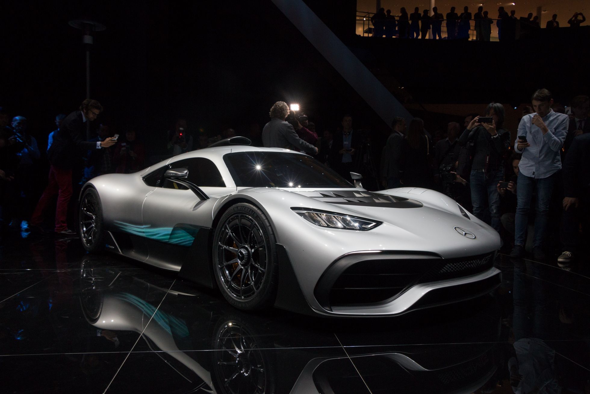 Project One: Mercedes bringt ein Formel-1-Triebwerk auf die Straße ...