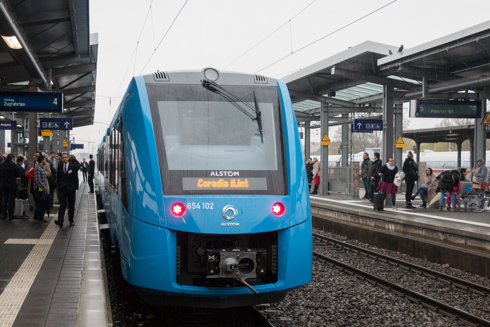 Coradia iLint: Hessen bestellt Brennstoffzellenzüge von Alstom - Golem.de
