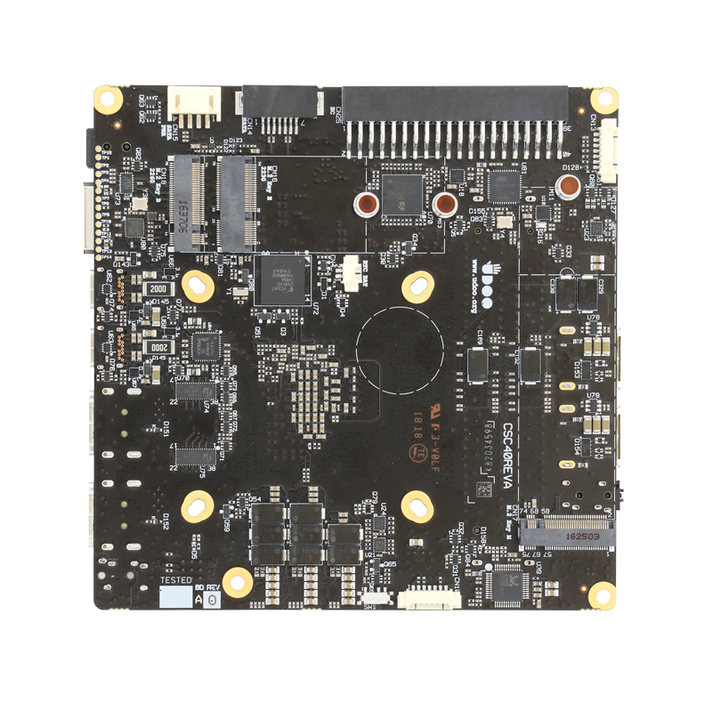 Udoo Bolt V3 und V8: Ryzen-Embedded-Minirechner wird ausgeliefert ...