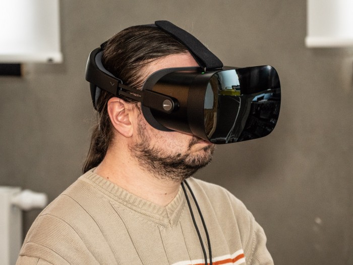 Varjo VR-Headset im Hands on: Schärfer geht Virtual Reality kaum - Golem.de