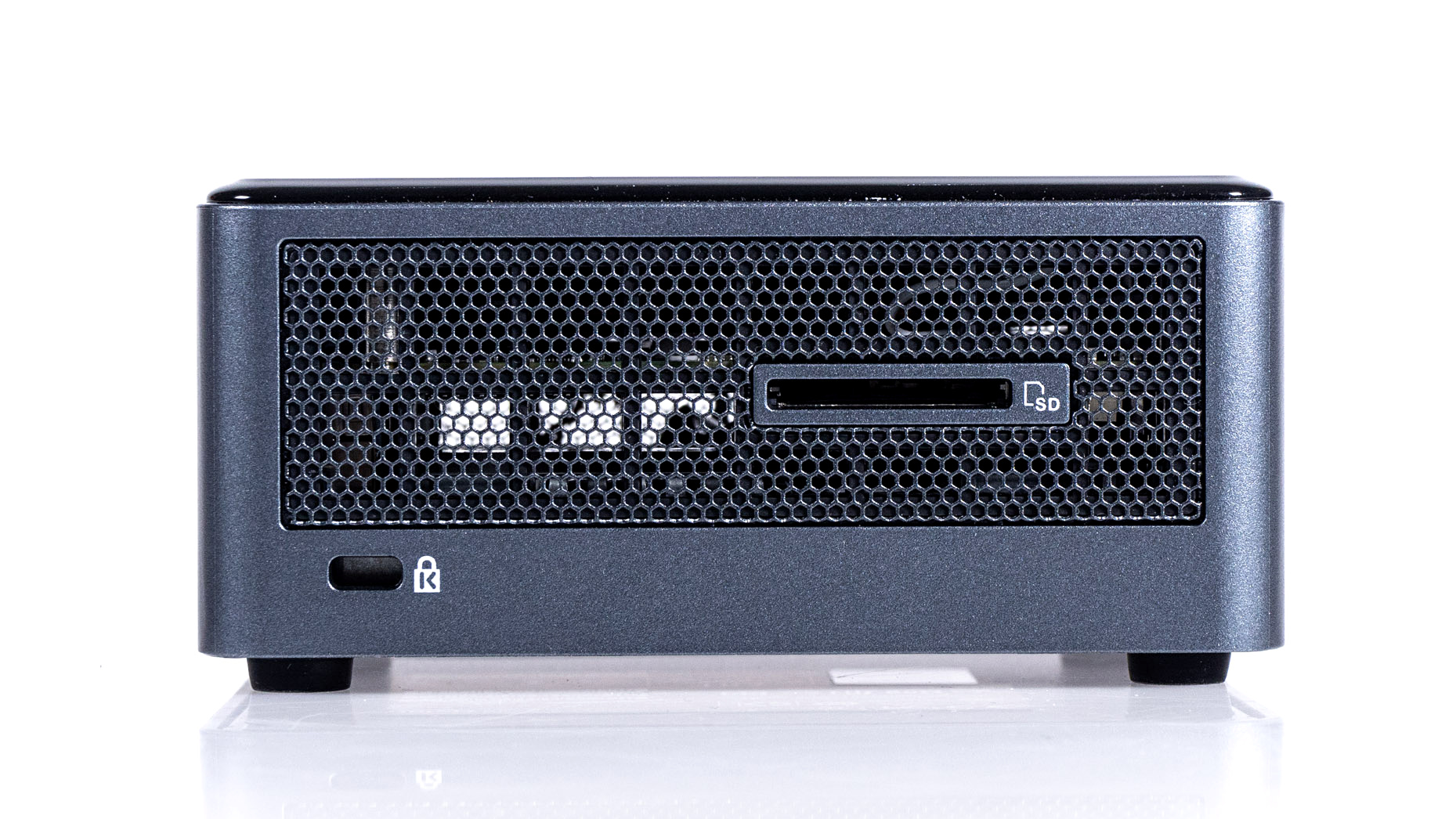 NUC8 (Crimson Canyon) im Test: AMD rettet Intels 10-nm-Minirechner ...