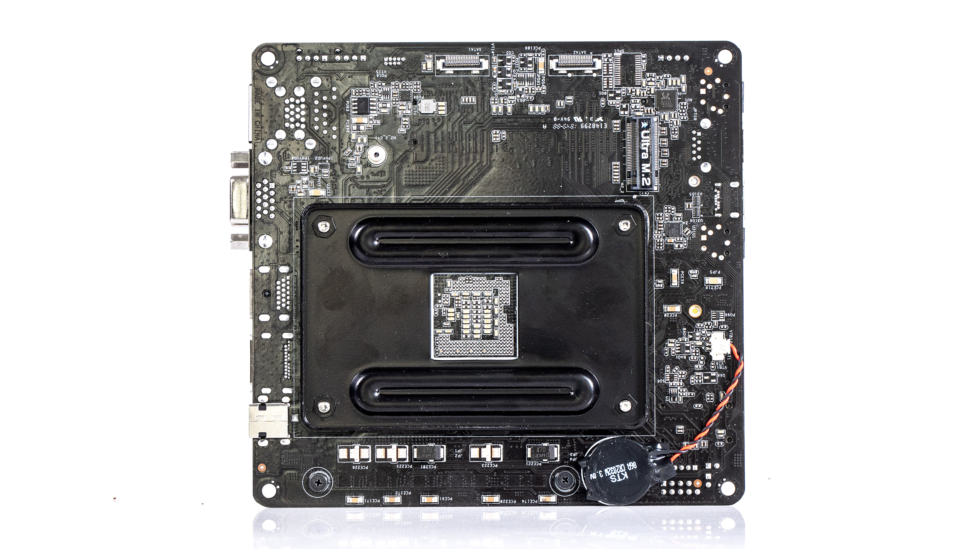 DeskMini A300 im Test: Asrocks 2-Liter-Ryzen-Barebone überzeugt - Golem.de