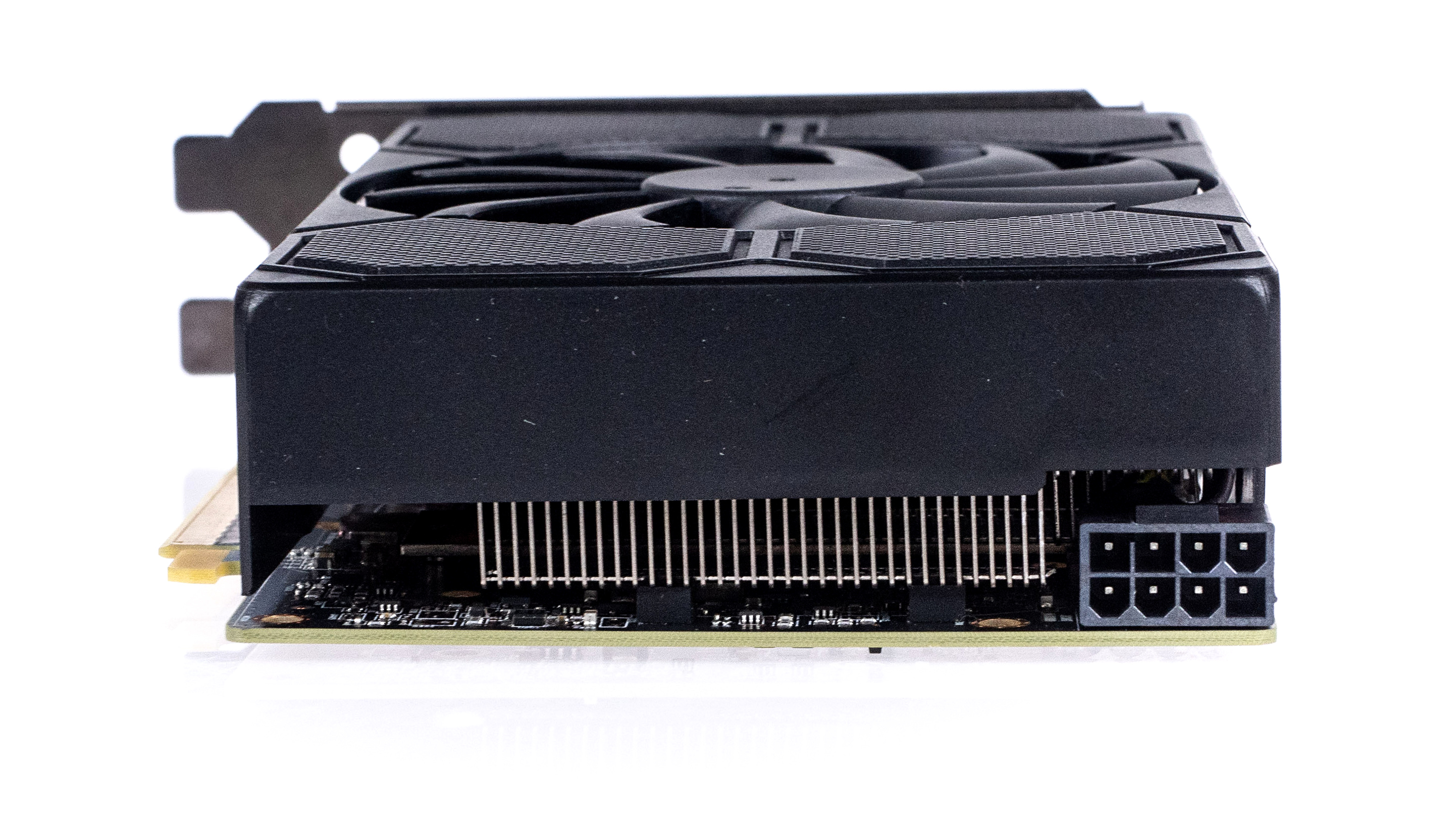 Radeon RX 5500 OEM (4GB) im Test: AMDs beste 200-Euro-Karte seit Jahren ...