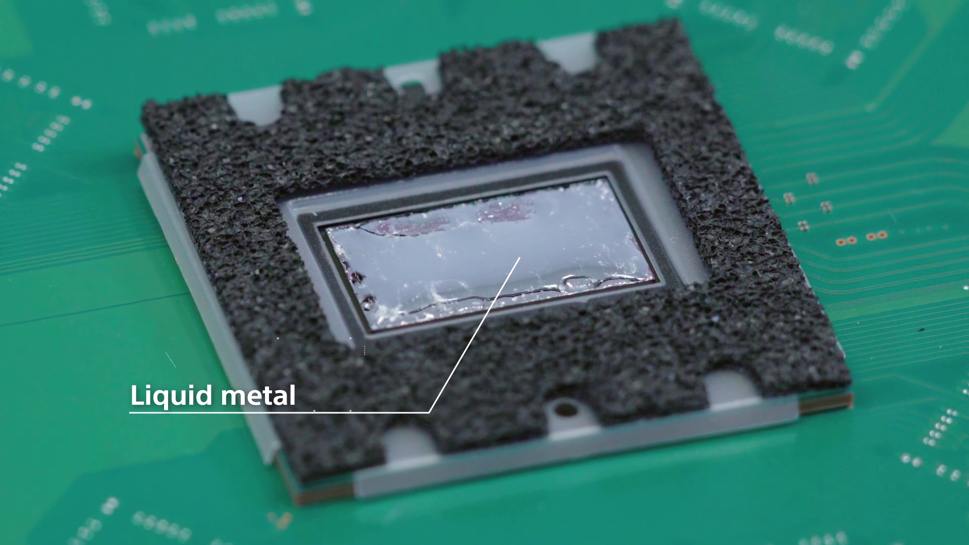 Sony-Teardown: Playstation 5 nutzt Flüssigmetall - Golem.de