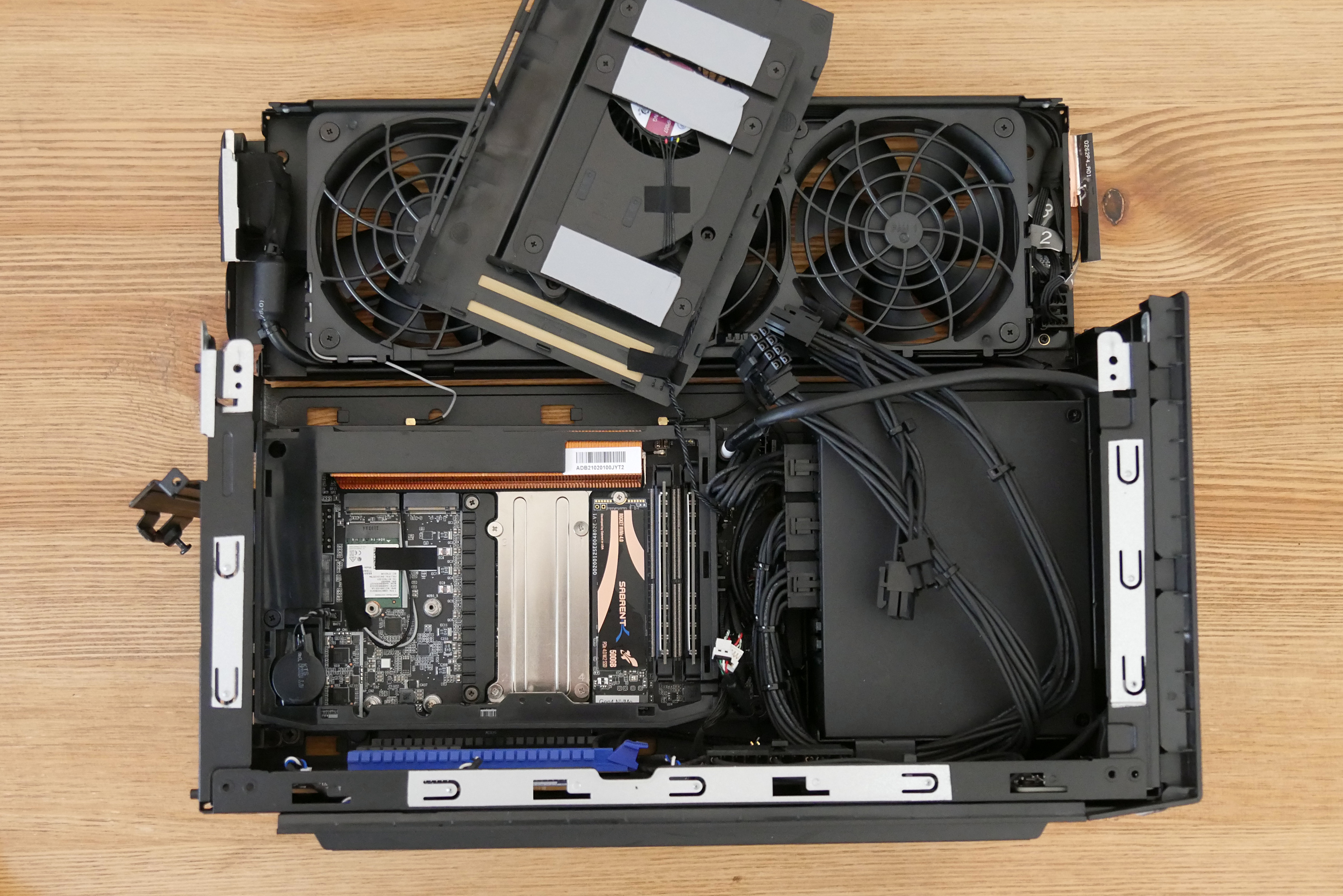 NUC11 Extreme (Beast Canyon) im Test: Intels Mini-PC ist ein Biest ...