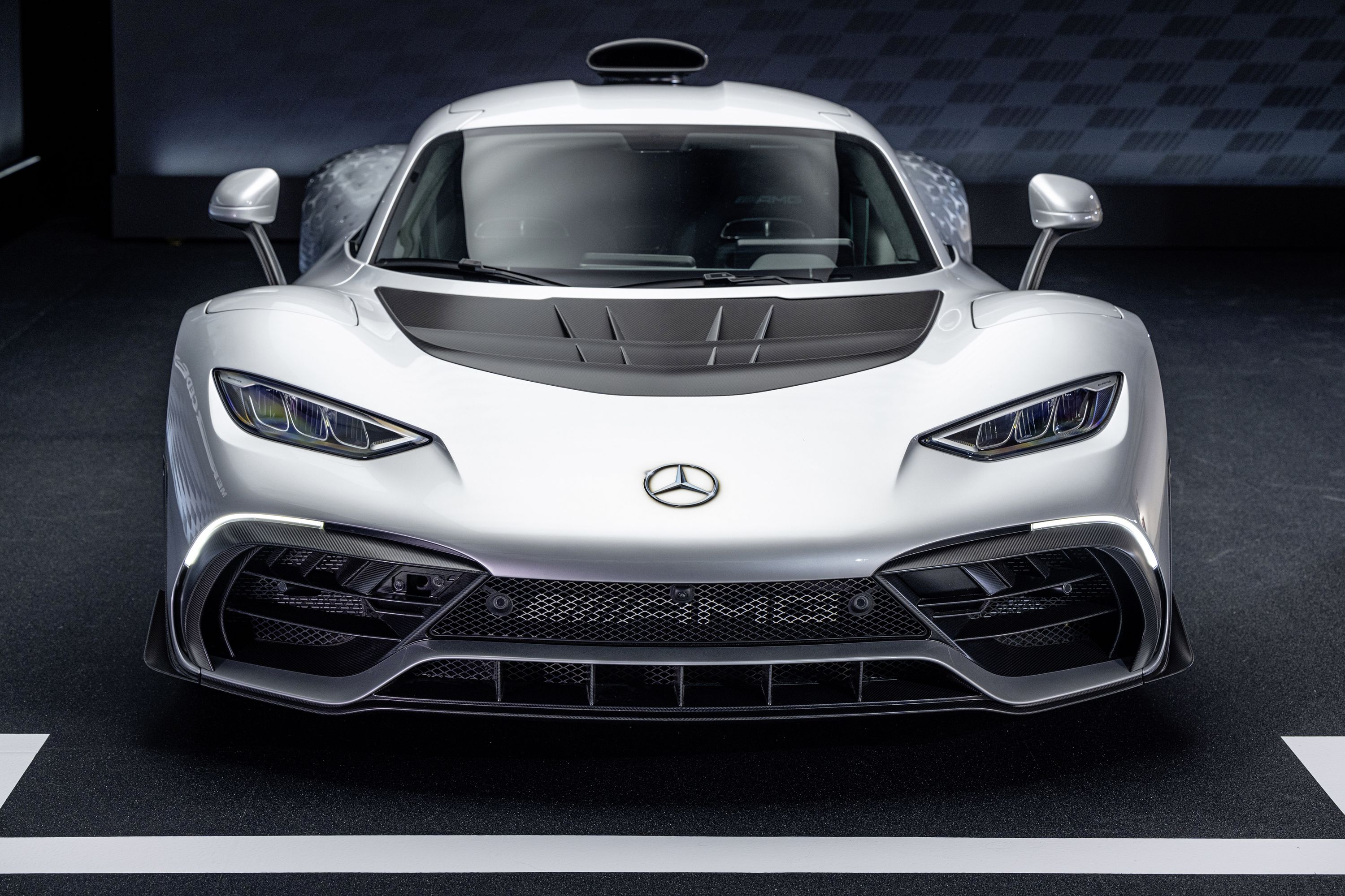 Mercedes AMG One: Mercedes' Hypercar mit F1-Antrieb ist da - Golem.de