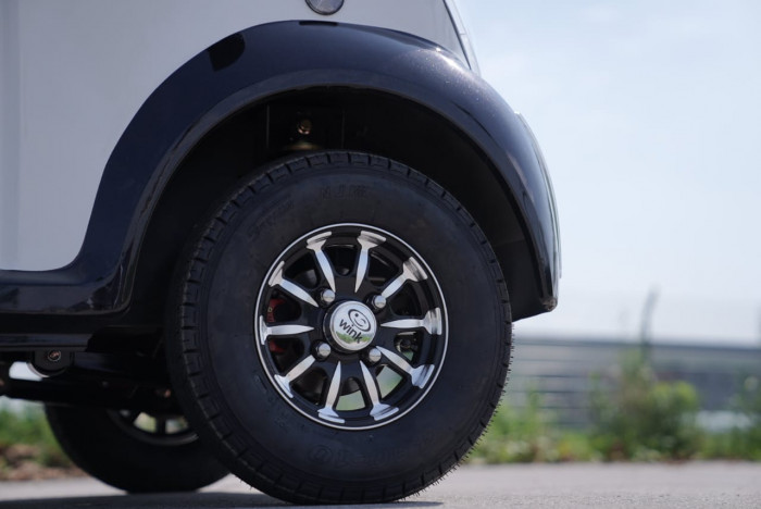 Mark 2 Solar: Wink bringt Mini-Fahrzeuge mit Solarzellen auf dem Dach ...